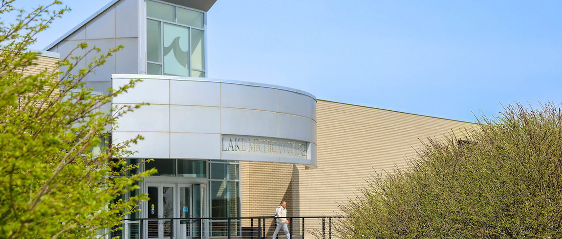 LMC students earn spots on Summer Dean’s Lists | Lake Michigan College